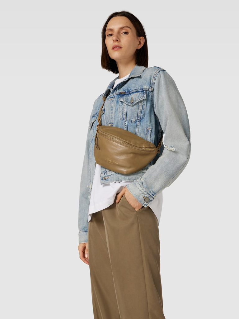 Kup online LIEBESKIND BERLIN Torebka na długim pasku ze skóry model ...