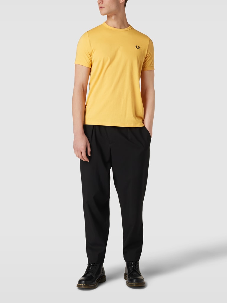 Fred Perry T-Shirt mit Label-Stitching Modell 'RINGER' (gelb) online kaufen