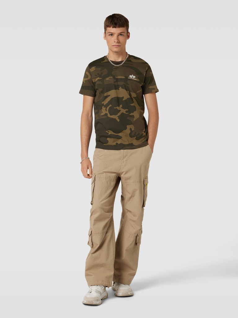 Alpha Industries T-Shirt mit Allover-Muster Modell 'BASIC' (oliv ...