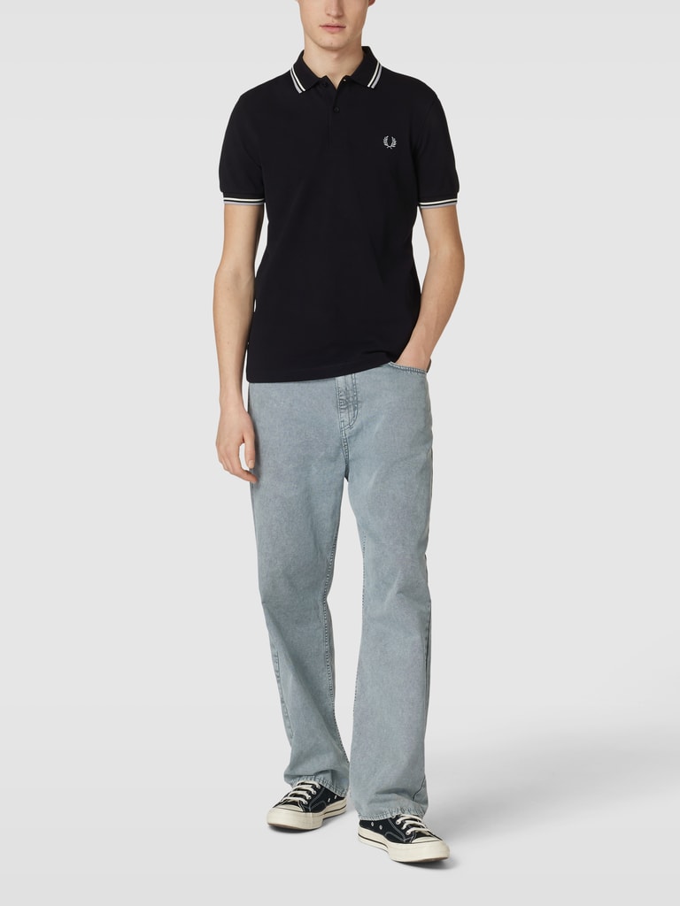 Fred Perry Poloshirt mit Logo-Stickerei Modell 'FRED' (black) online kaufen