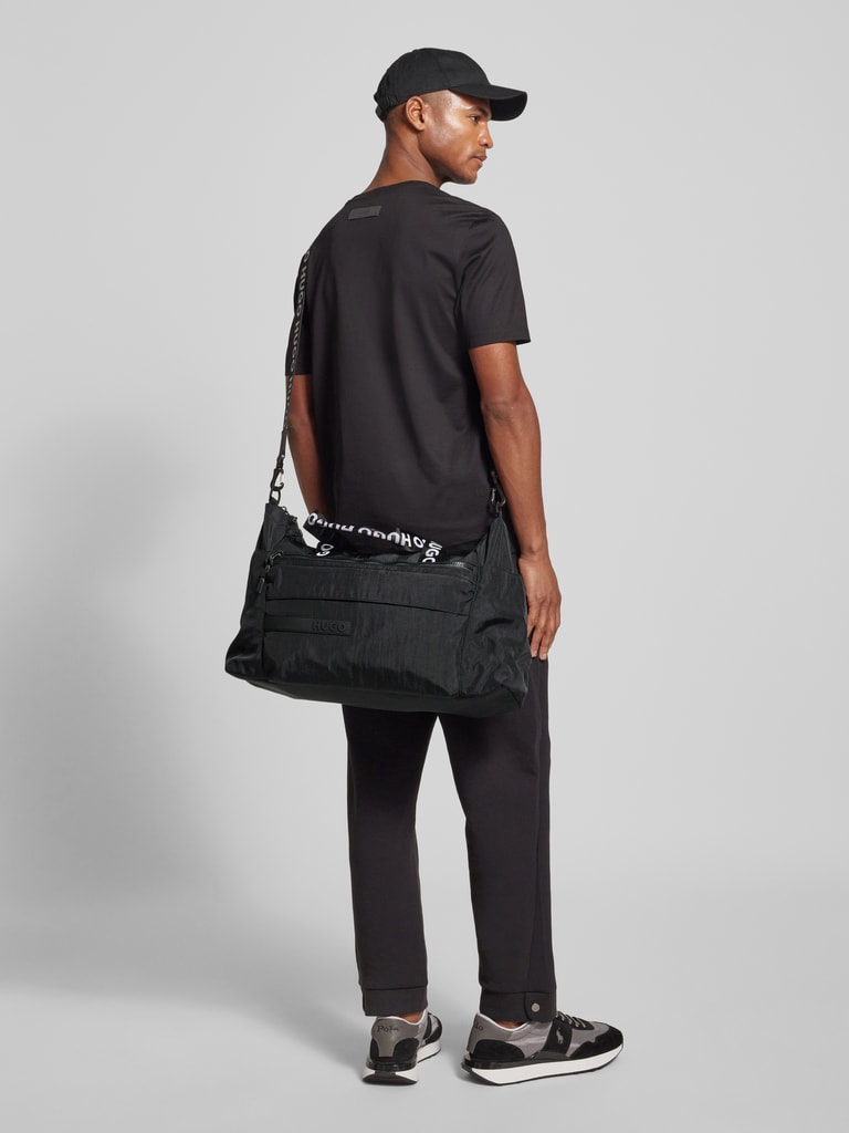 Kup online HUGO Torba weekendowa z naszywką z logo model ‘Colyns ...