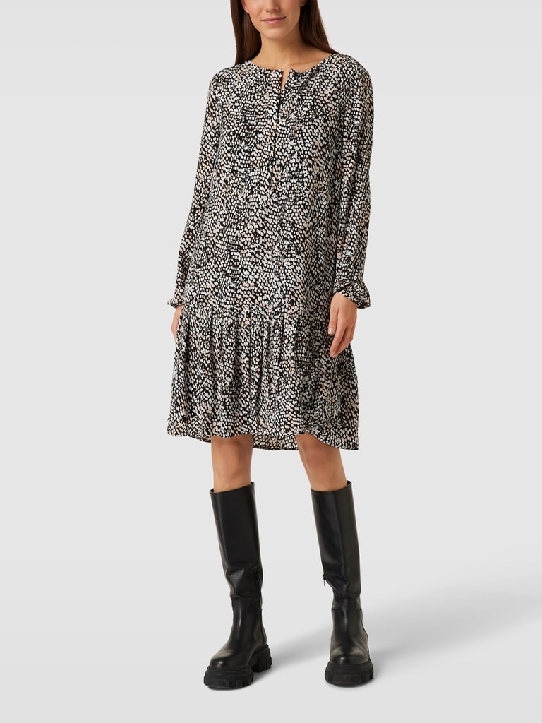 comma Knielange jurk met all-over motief in zwart online kopen | P&C