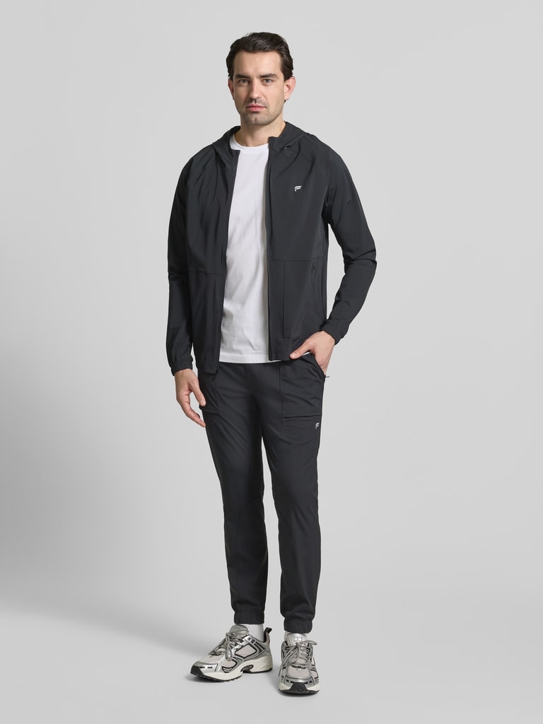 Fabletics Slim Fit Sweatpants mit Logo-Print (black) online kaufen