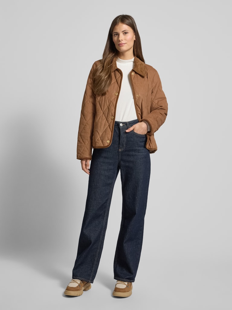 Barbour Jacke mit Druckknopfleiste Modell 'Emilia' (beige) online kaufen