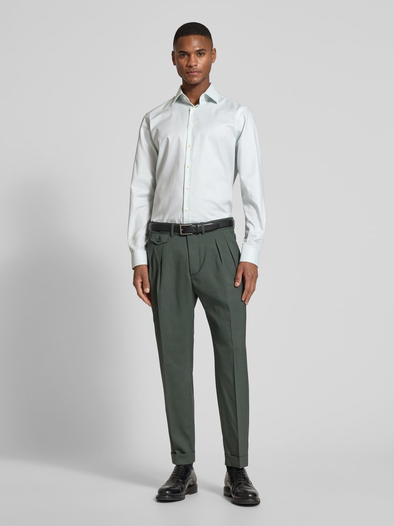 Christian Berg Men Regular Fit Business-Hemd mit Kentkragen (hellgruen ...