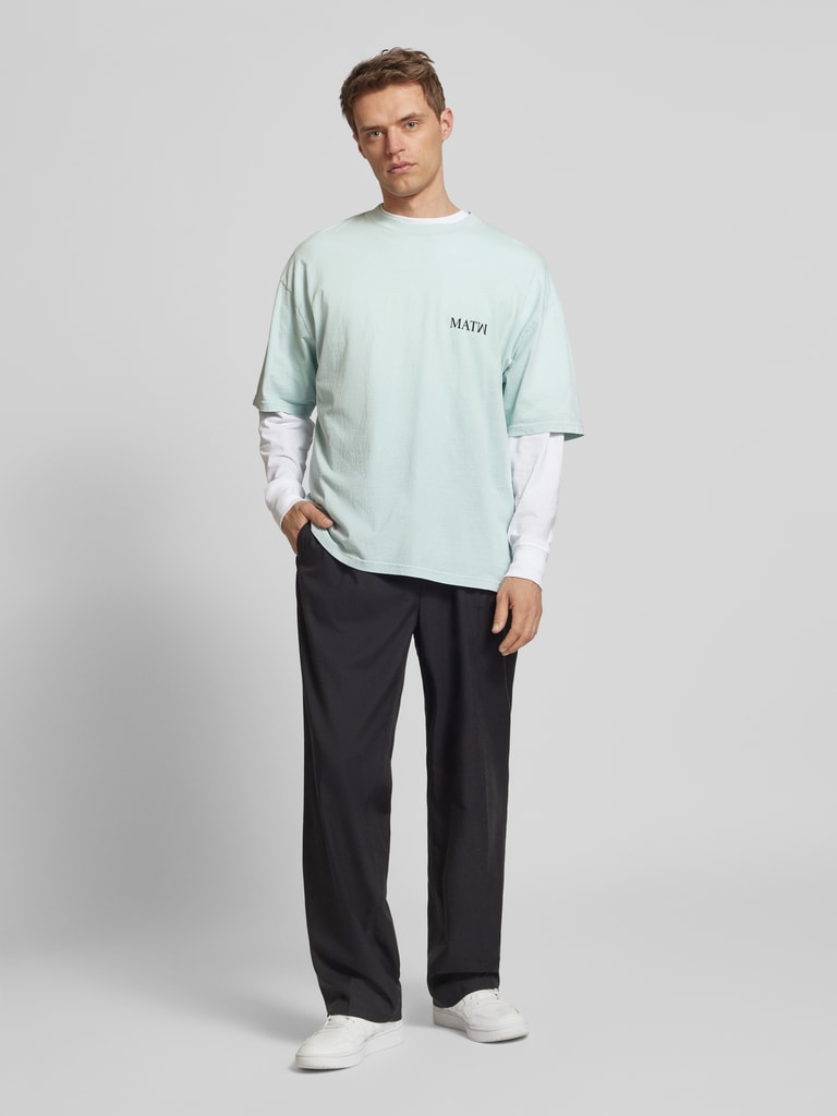 REVIEW X MATW MATW x REVIEW - T-shirt met labelprint in oceaanblauw ...