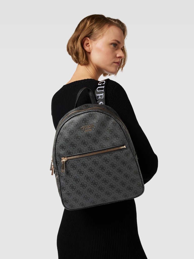 Guess Rugzak in antraciet met all-over logomotief, model 'VIKKY' in ...