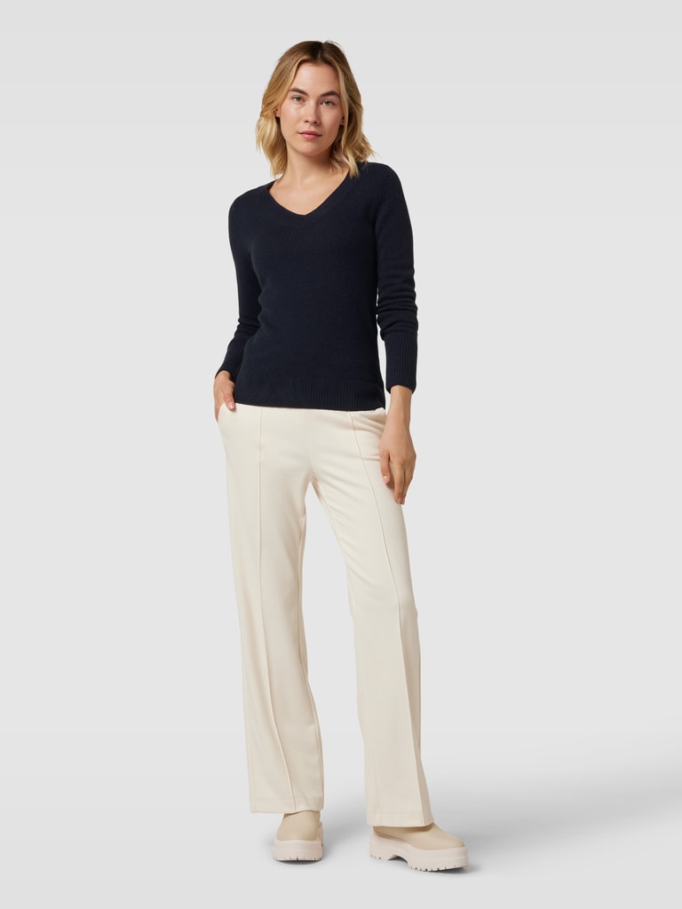 Christian Berg Woman Strickpullover aus Wolle mit V-Ausschnitt ...