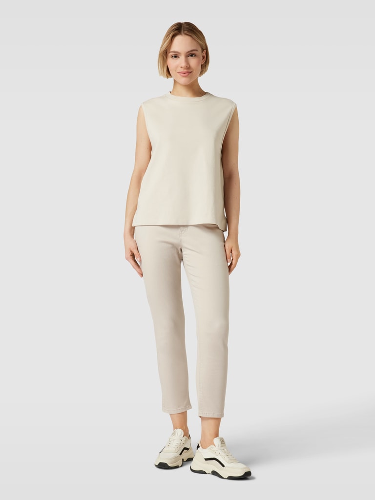 Kup online Christian Berg Woman Spodnie z aplikacją z logo (gliniany)