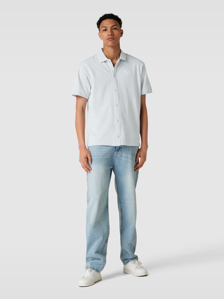 PUMA PERFORMANCE Relaxed Fit Freizeithemd mit Label-Stitching Modell ...