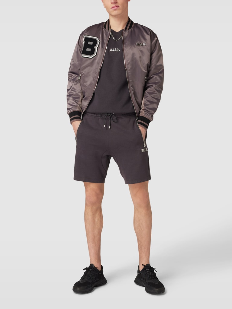 Balr. T-Shirt mit Label-Details (anthrazit) online kaufen