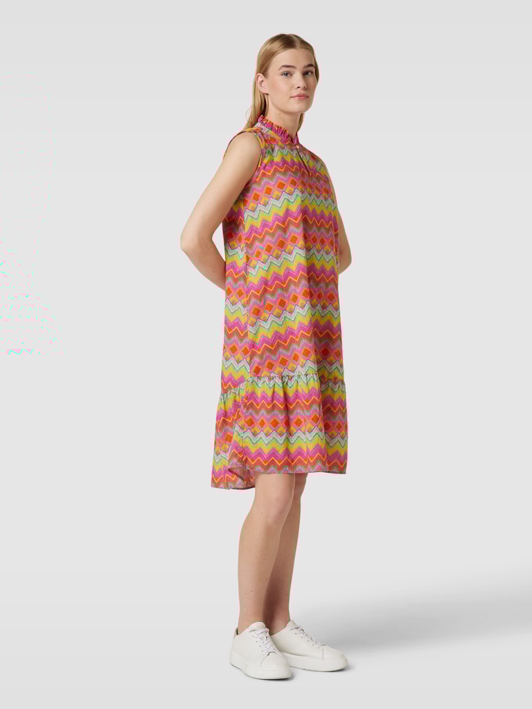 Emily Van den Bergh Knielange jurk met all-over motief in geel online ...