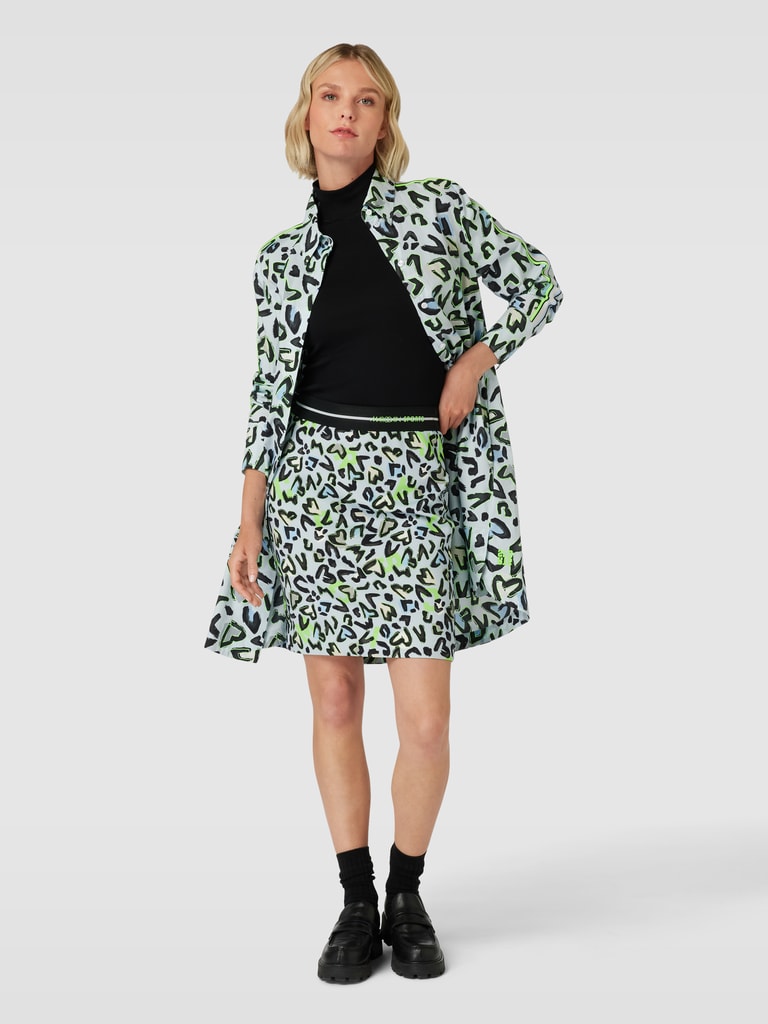 Marc Cain Knielanger Rock mit Eingrifftaschen (hellblau) online kaufen