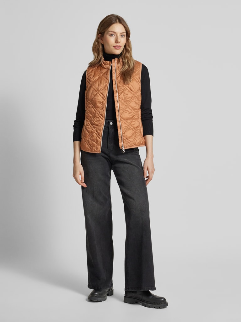 Betty Barclay Bodywarmer met opstaande kraag in camel online kopen | P&C