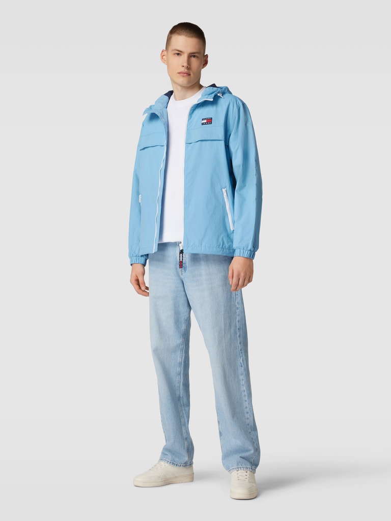 Kup online Tommy Jeans Wiatrówka z detalem z logo model ‘CHICAGO ...
