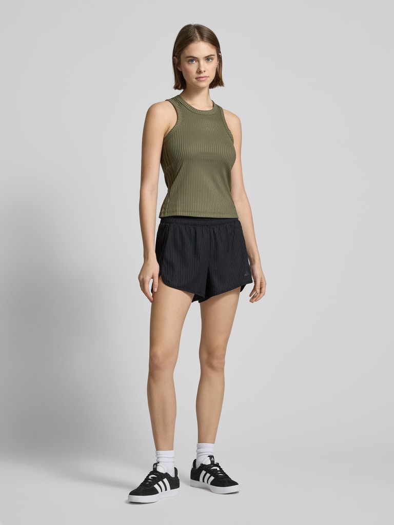 Kup online adidas Sportswear Szorty o kroju relaxed fit z efektem ...
