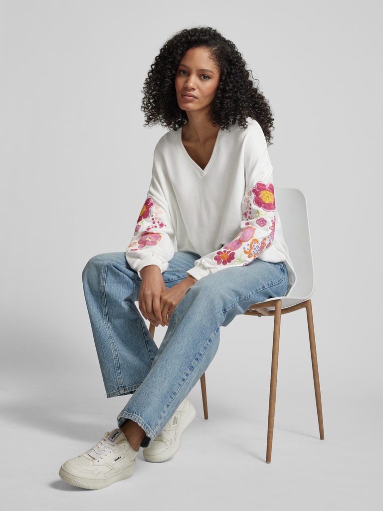 Smith and Soul Oversized sweatshirt met motiefstitching in offwhite ...