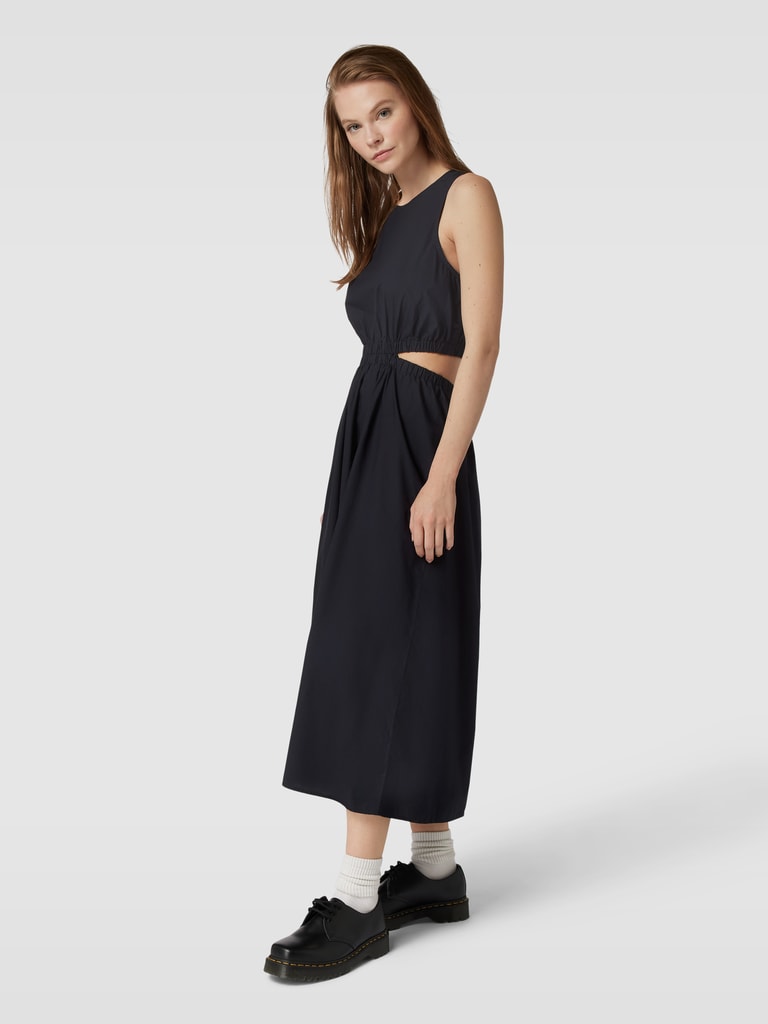 Kleid Mit Cut Outs Taille