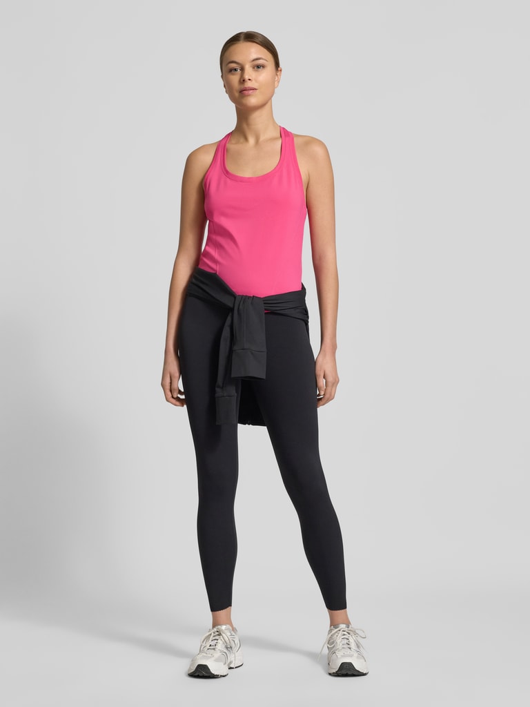 Fabletics Slim fit Top met ronde hals Model 'Feather' in felroze online ...