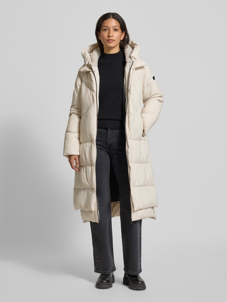 Frieda & Freddies Gewatteerde lange jas met ritszakken, model ...
