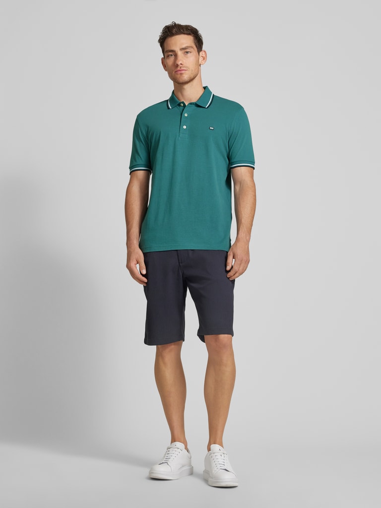 Christian Berg Men Poloshirt mit Label-Detail (metallic gruen) online ...