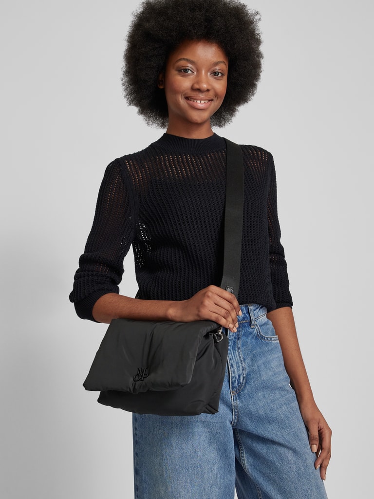 Marc O'Polo Crossbodytas met labeldetail, model 'PHIANA' in zwart ...