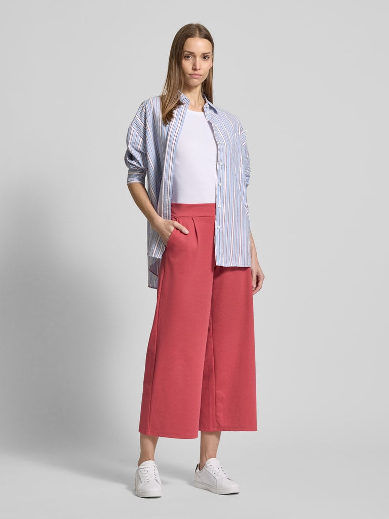 Kup online ICHI Spodnie materiałowe z szeroką nogawką i zakładkami w ...