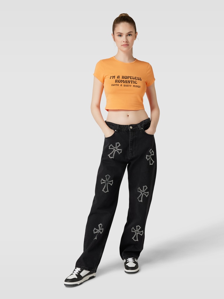 Review Cropped T-Shirt mit NAUGHTY OR NICE Print (apricot) online kaufen