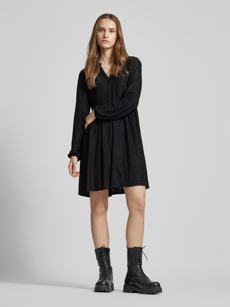 Only Mini-jurk met V-hals, model 'SANDRA' in zwart online kopen | P&C