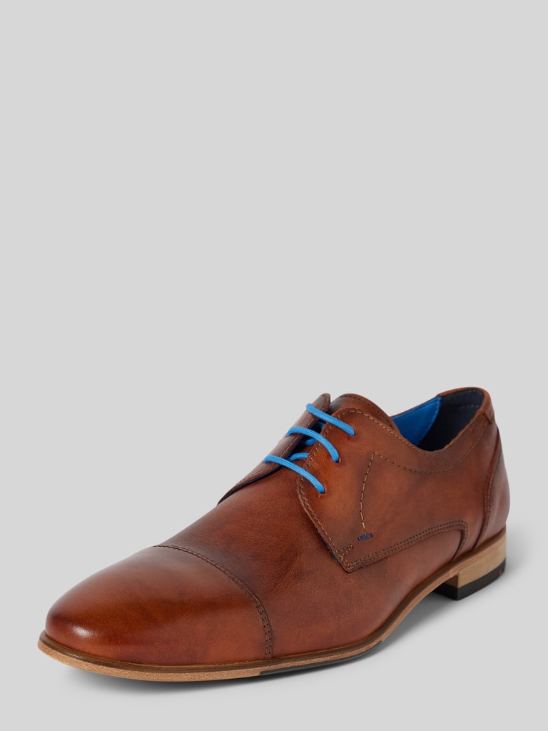 Lloyd Leren derbyschoenen met blokhak, model 'GILROY' in beige online ...