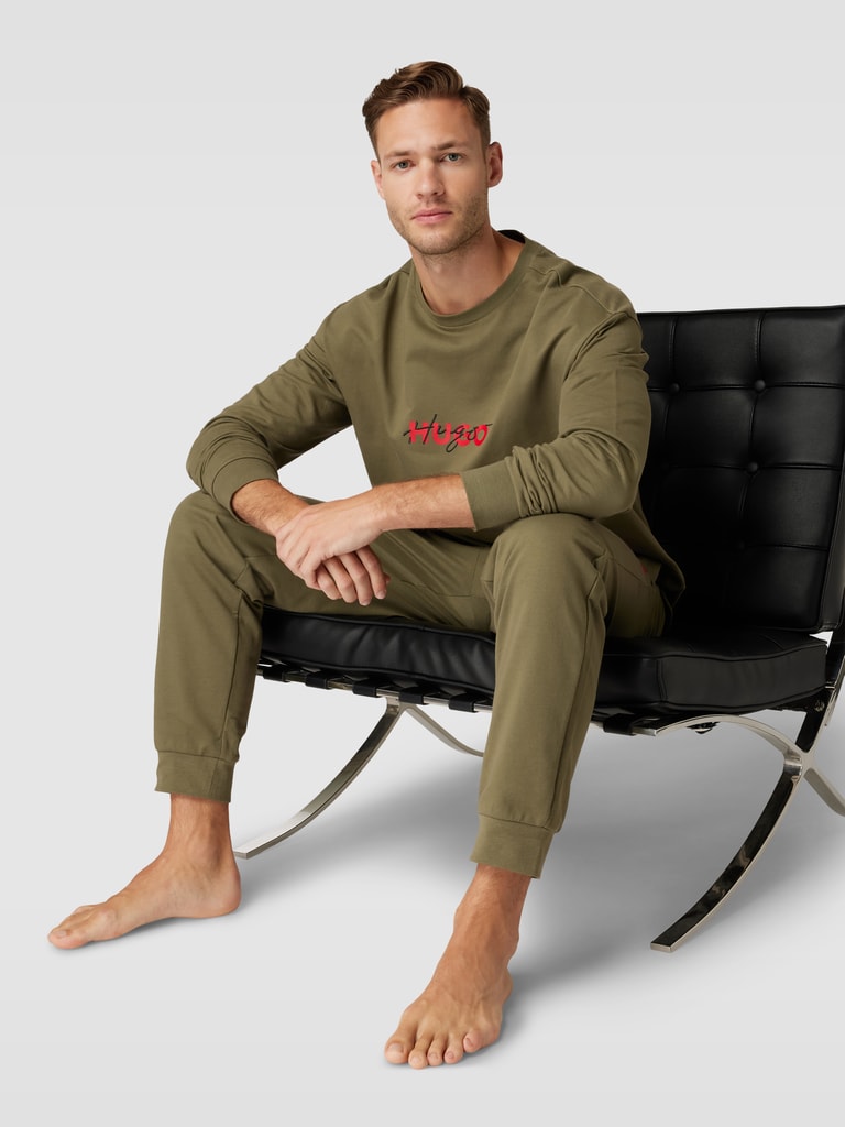 HUGO Sweatshirt mit Label-Print (oliv) online kaufen