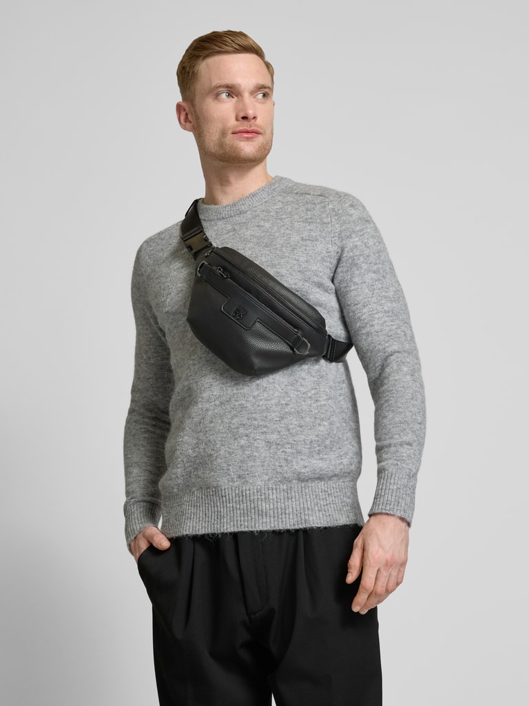 HUGO Heuptasje met labeldetail, model 'Nesh' in zwart online kopen | P&C