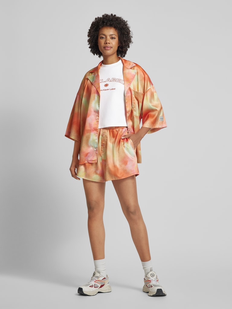 Karo Kauer Cropped T-Shirt mit Label-Print (weiss) online kaufen