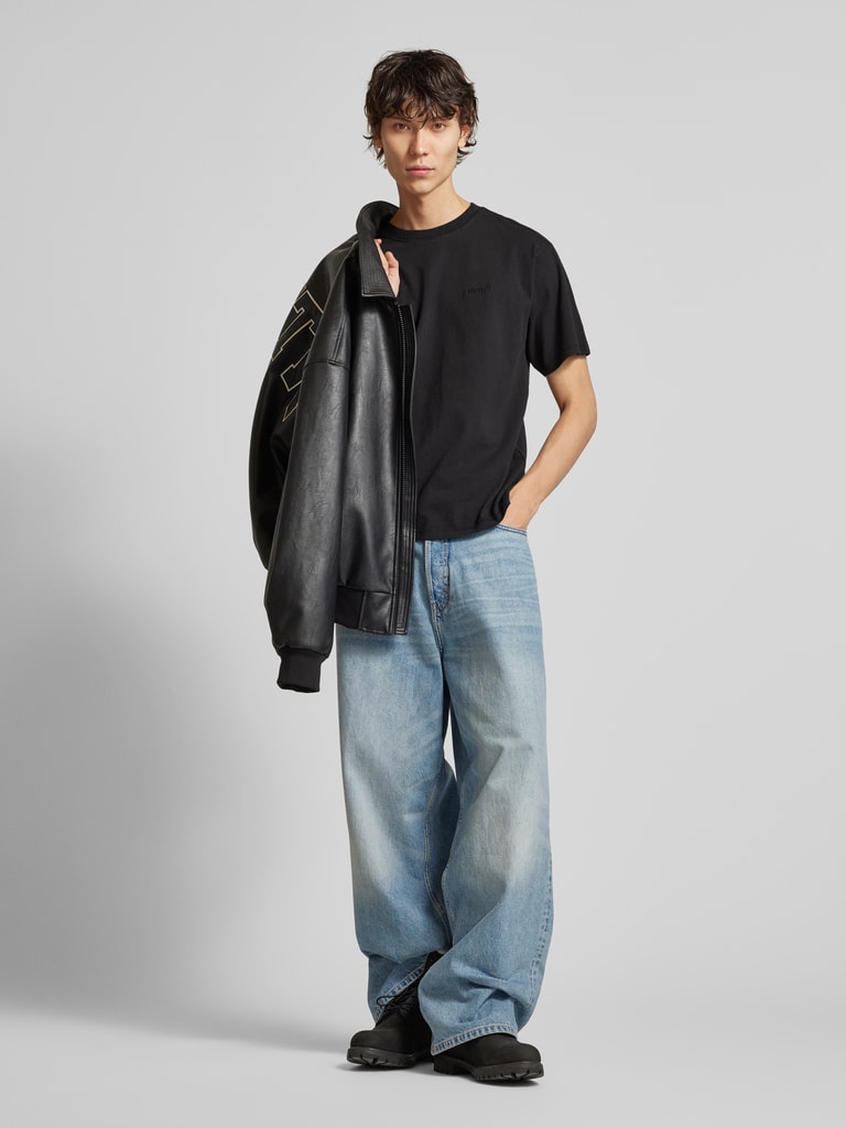 Levi's® T-Shirt mit Label-Stitching (black) online kaufen