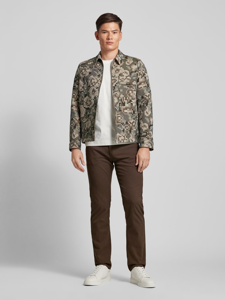 Kup online Pierre Cardin Chinosy o kroju smart fit z fakturowanym ...