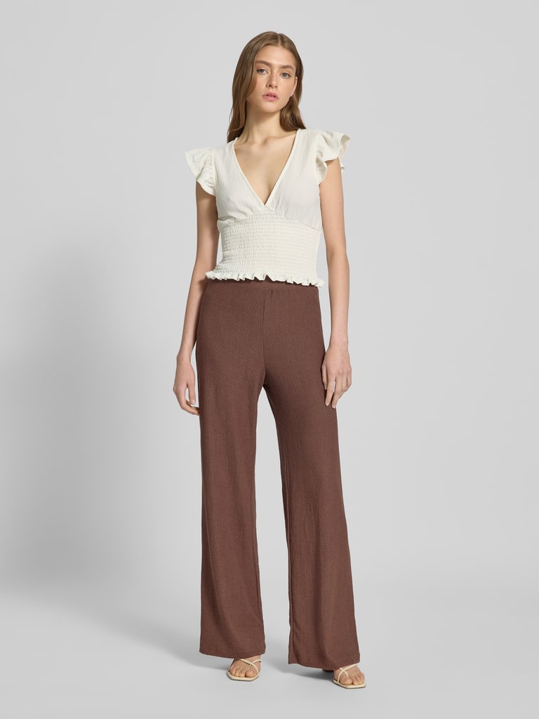 Gina Tricot Slim Fit Blusentop mit Smok-Details (offwhite) online kaufen