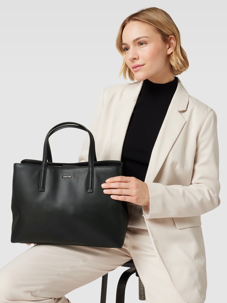 CK Calvin Klein Tote Bag mit abnehmbaren Schulterriemen (black) online ...