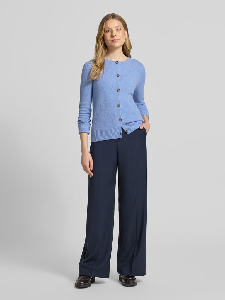 Christian Berg Woman Regular Fit Cardigan aus reiner Wolle (jeansblau ...