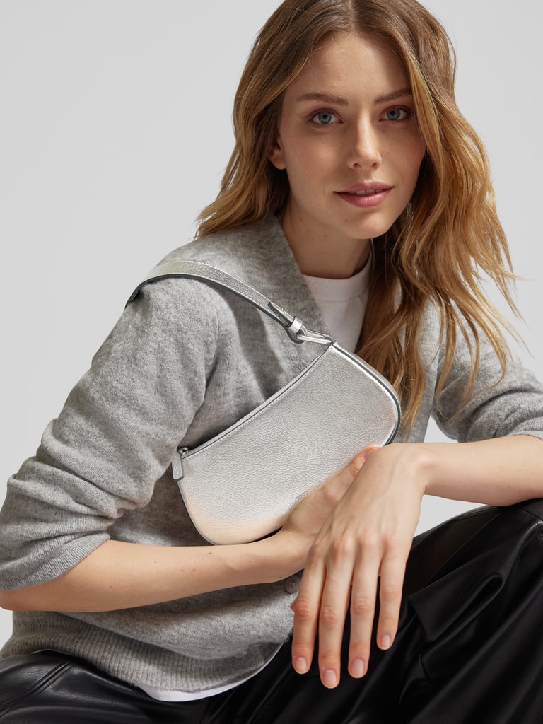 Coccinelle Handtas met labeldetail, model 'MERVEILLE' in zilver online ...