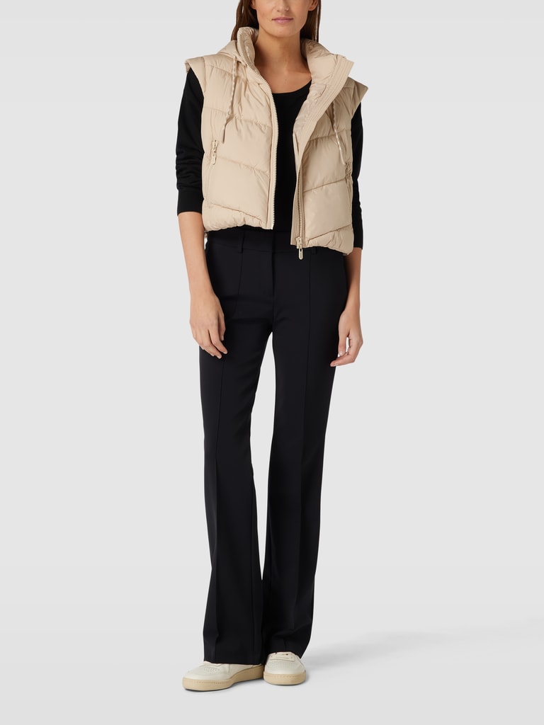 comma Casual Identity Weste mit Label-Details (sand) online kaufen