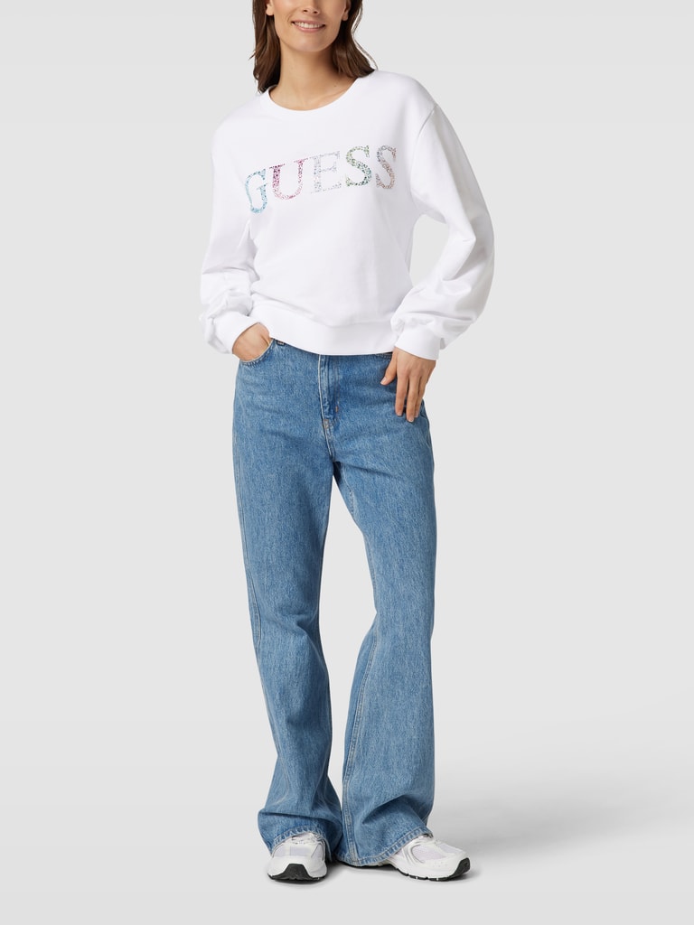 Kup online Guess Bluza z aplikacją z logo model ‘COLORFULL’ (złamany biały)