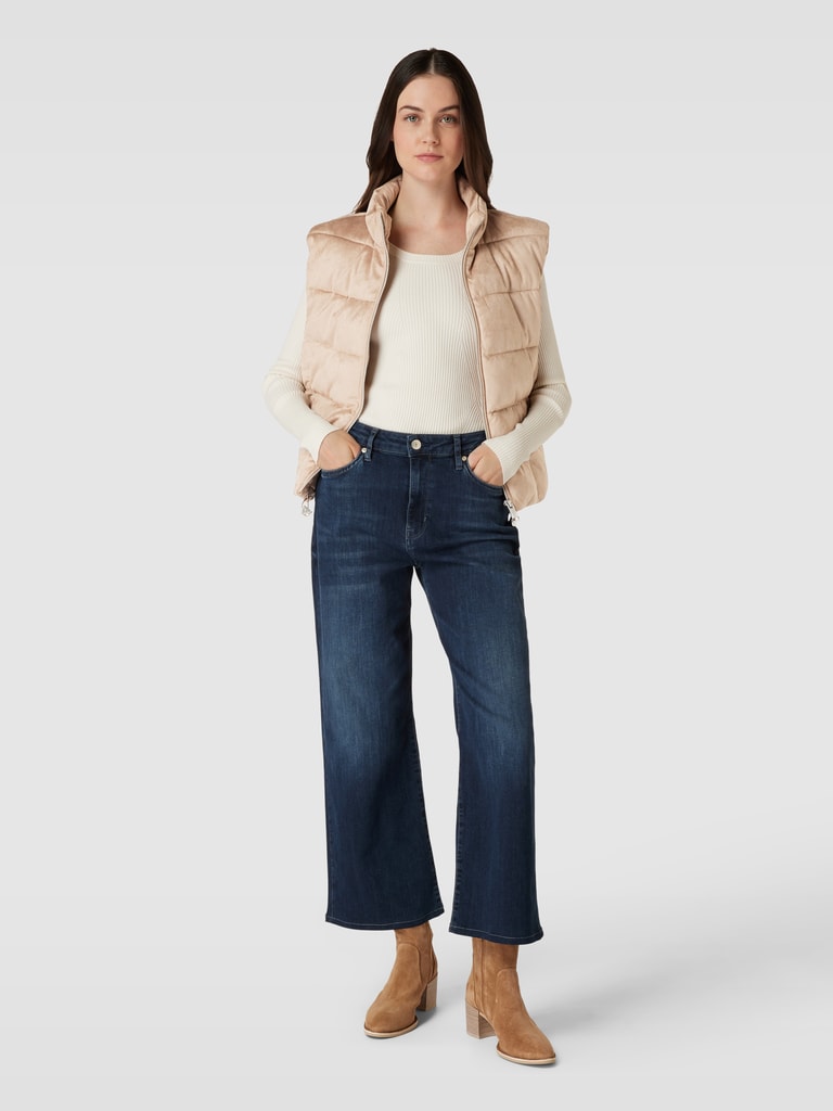GUESS Weste mit Allover-Label-Details Modell 'JOLE' (beige) online kaufen