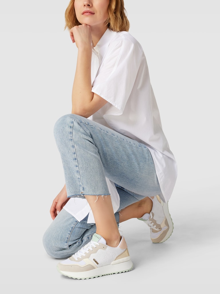 GUESS Sneaker mit Label-Print Modell 'VINNNA' (weiss) online kaufen