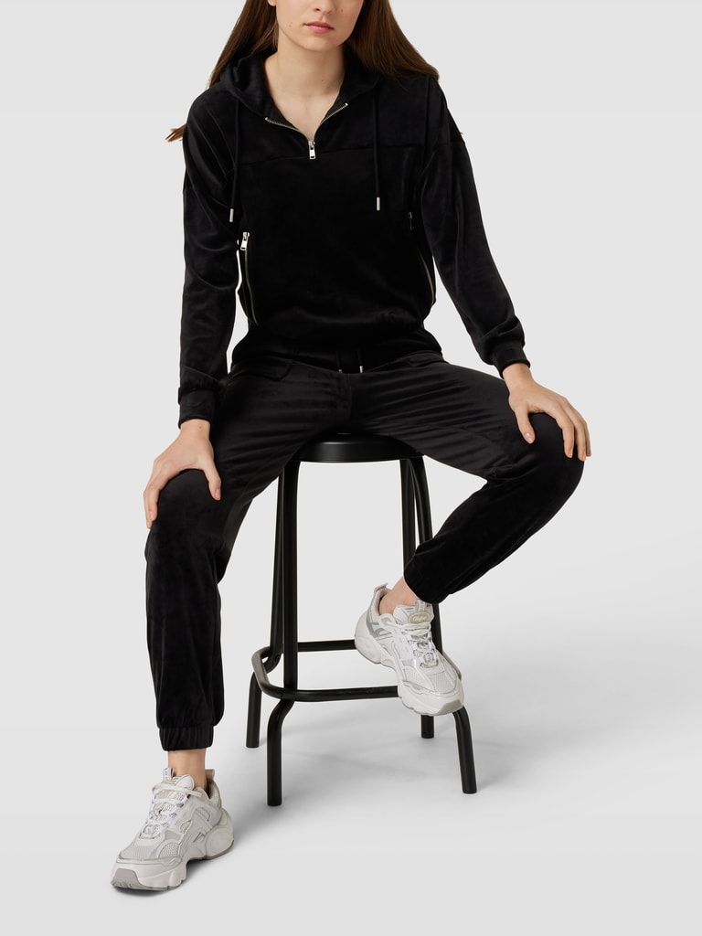 Only Sweatpants aus Samt (black) online kaufen