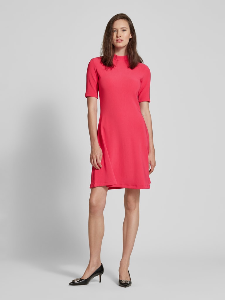 Kup online HUGO Sukienka o długości do kolan ze stójką model ‘Nedesi ...