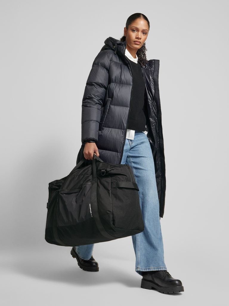 MADS NØRGAARD Weekendtas met labelprint, model 'Tian Getaway' in zwart ...