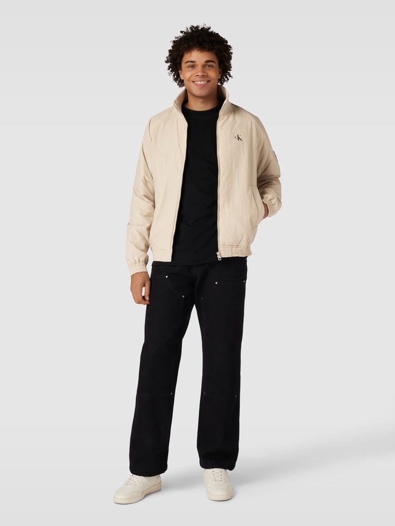 Kup online Calvin Klein Jeans Bluzon z nadrukiem z logo i wpuszczanymi ...