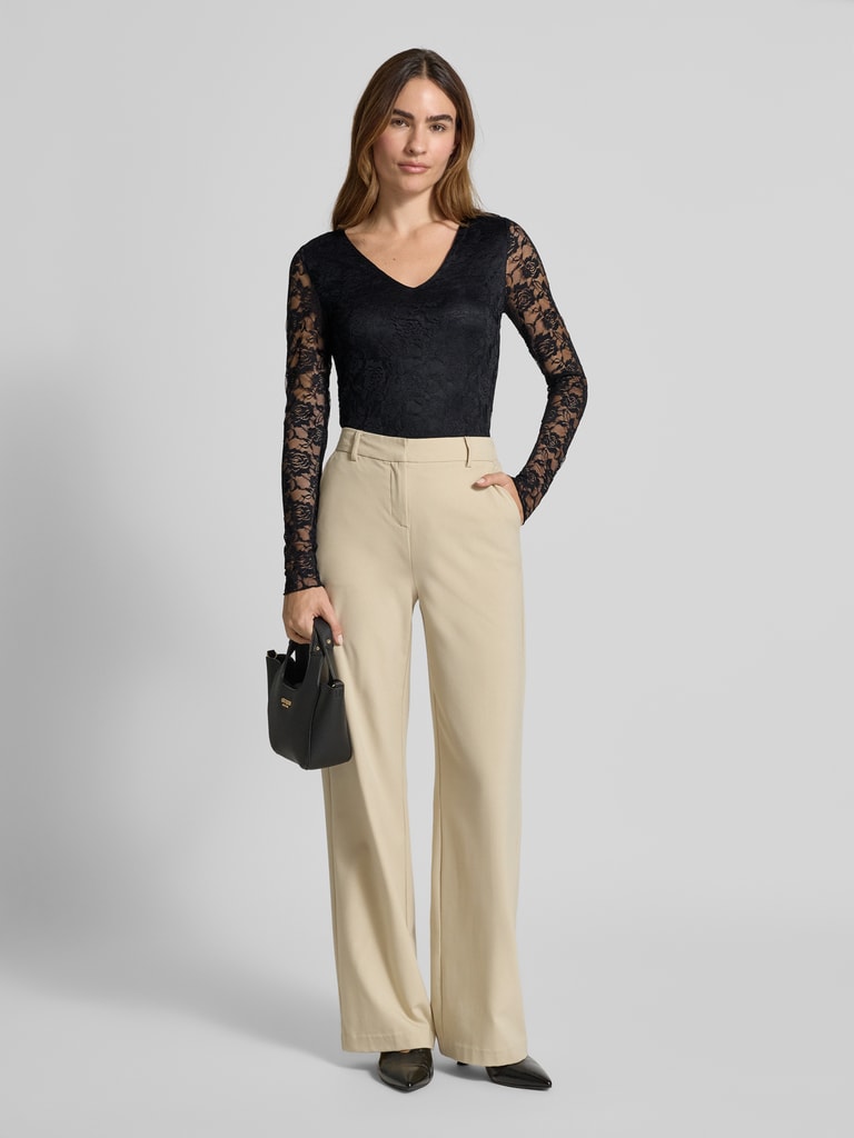 Vero Moda Slim Fit Langarmshirt in Spitzen-Optik Modell 'IBEN' (black ...