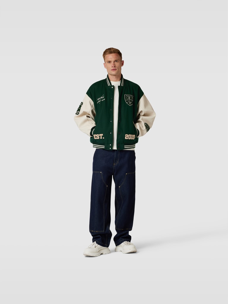 Preach College-Jacke mit Label-Patches (dunkelgruen) online kaufen