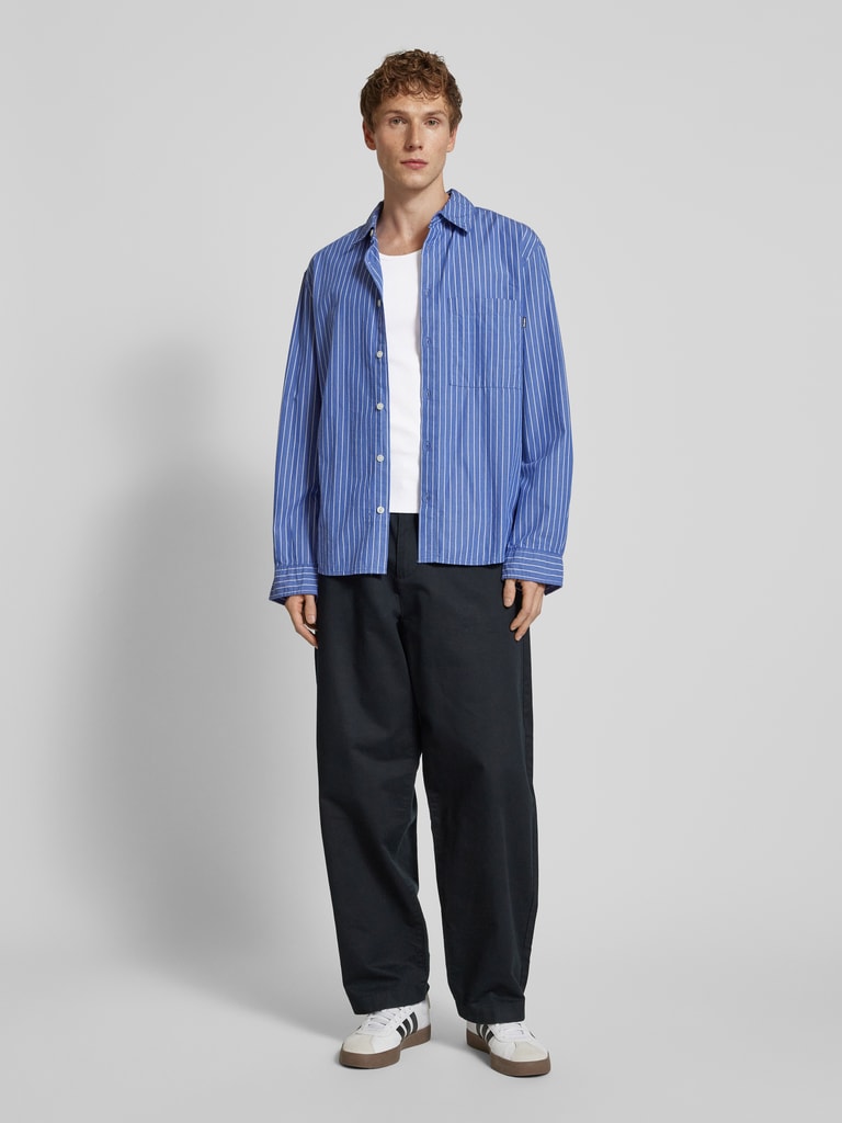 Kup online Jack & Jones Top z detalem z logo model ‘JORIS’ (biały)